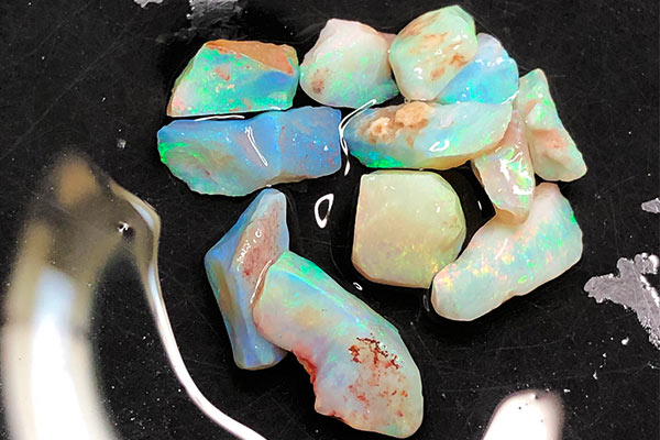 Buy Australian Rough Opal Parcels & Opal Packages Online | Desert Jewells